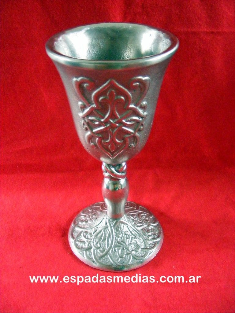 Copa estilo medieval – Espadas Medias